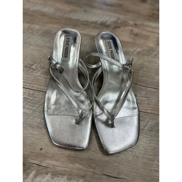 Steve Madden | Shoes | Steve Madden Silver Kitten Heels In 8 | Poshmark